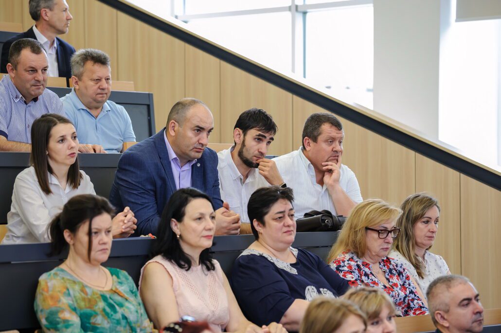 Digitalizing Education at UTM: Rector Viorel Bostan Supports FȘASM ...