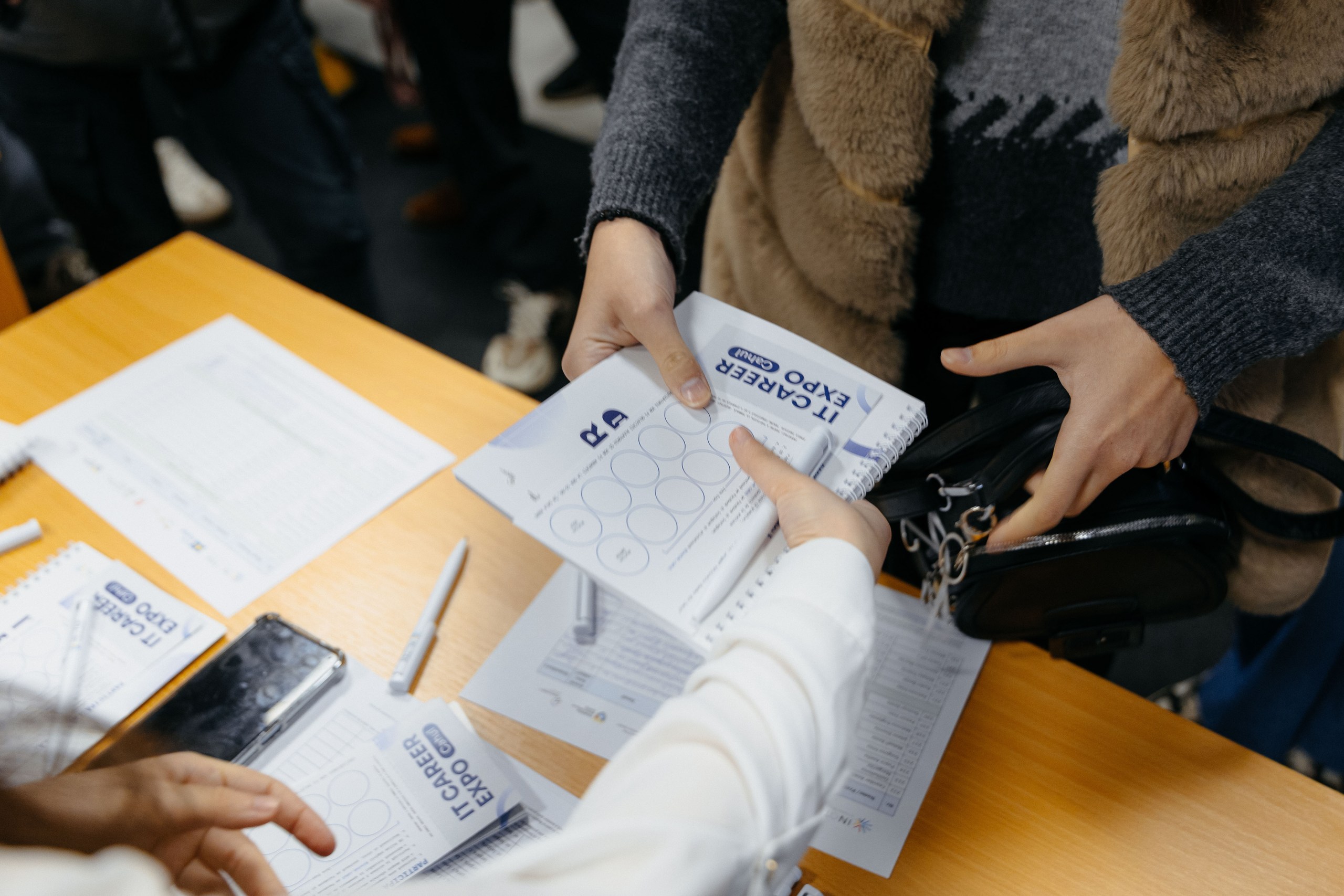 Cahulul își conturează viitorul digital: Rectorul UTM, Viorel Bostan ...