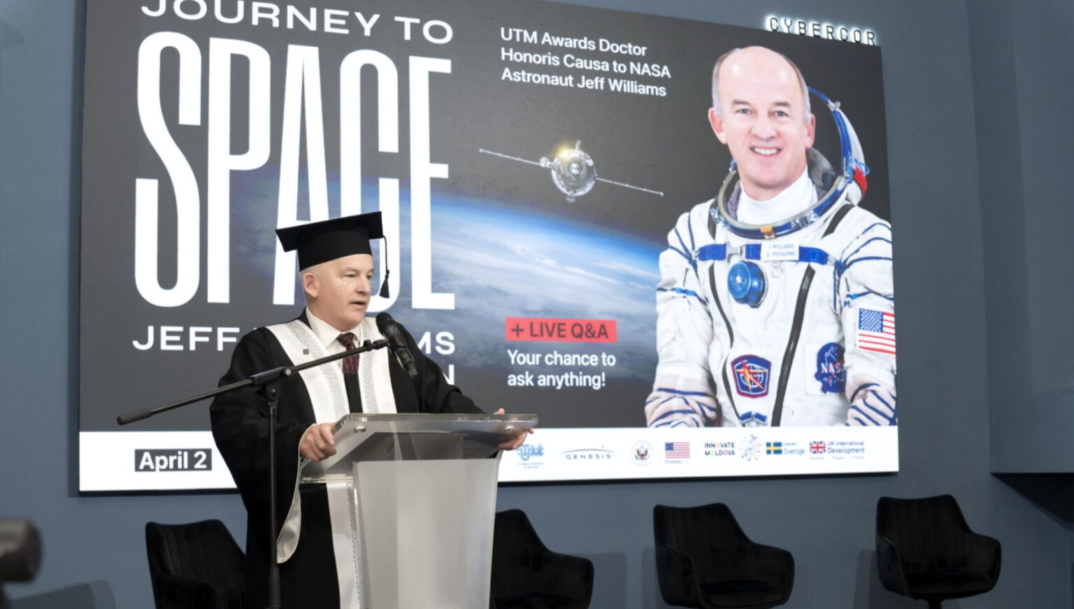 NASA Astronaut Jeffrey N. Williams Named Doctor Honoris Causa at UTM in ...